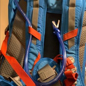 Magellan Outdoors | Bags | Magellan Outdoors 4l Hydration Backpack ...